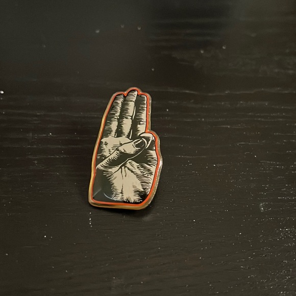 Hot Topic | Accessories | Metal Hunger Games Pin | Poshmark